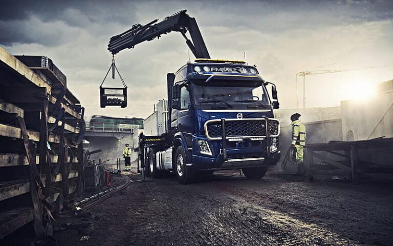 Crane Logistics - Instant Logistics Services